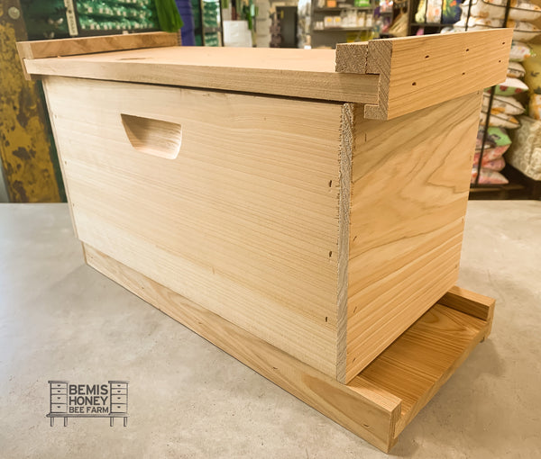 5 Frame Wooden Nuc Box Kit - Assembled – Bemis Honey Bee Farm